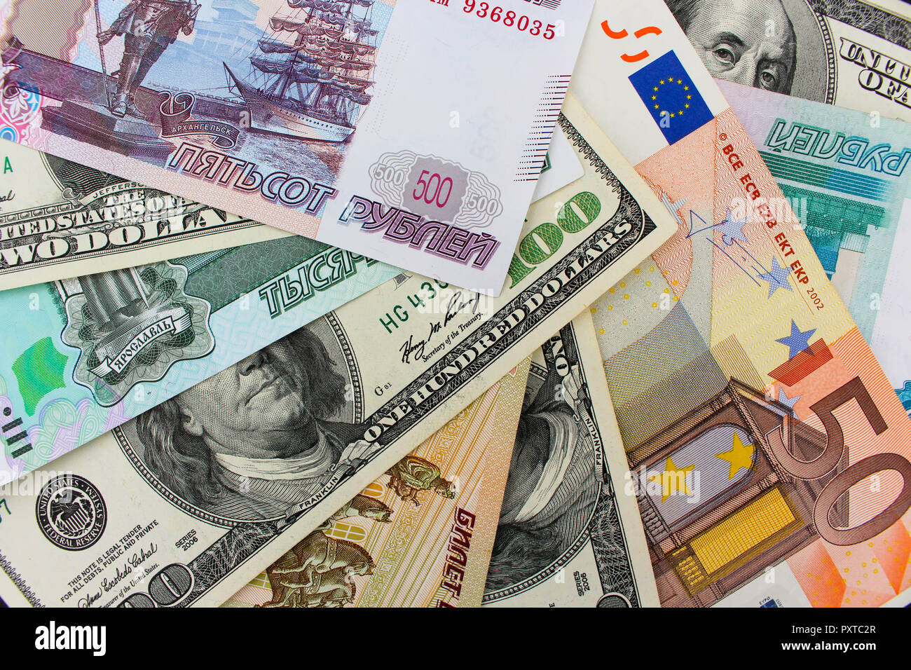 Money from different countries hi-res stock photography and images - Alamy
