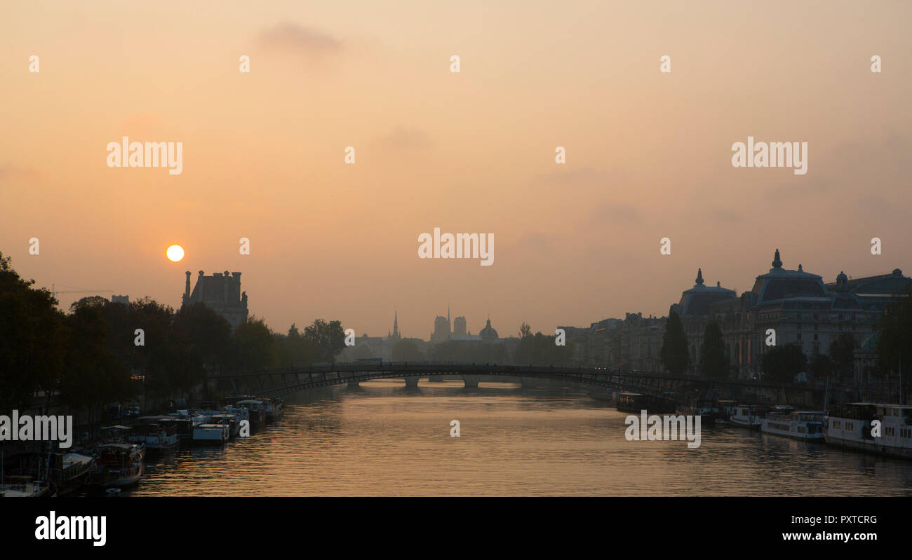 morning in Paris Stock Photo - Alamy