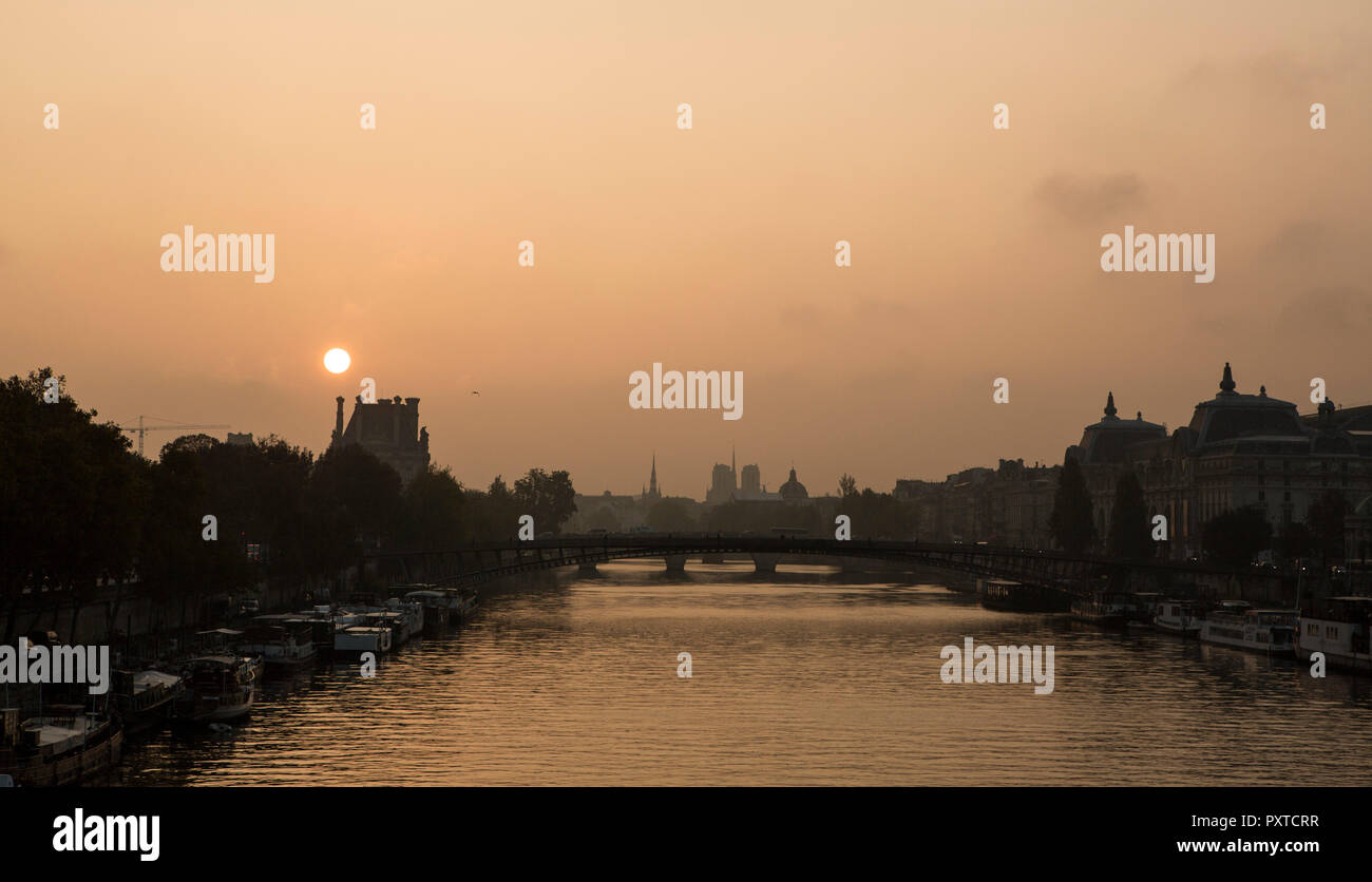 morning in Paris Stock Photo - Alamy
