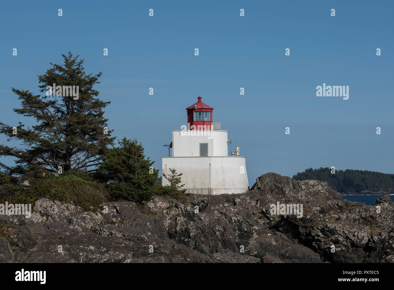 Wild pacific trail ucluelet lighthouse hi-res stock photography and ...