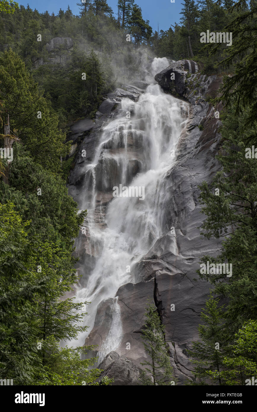 Shannon Falls is the third highest waterfall in British Columbia ...