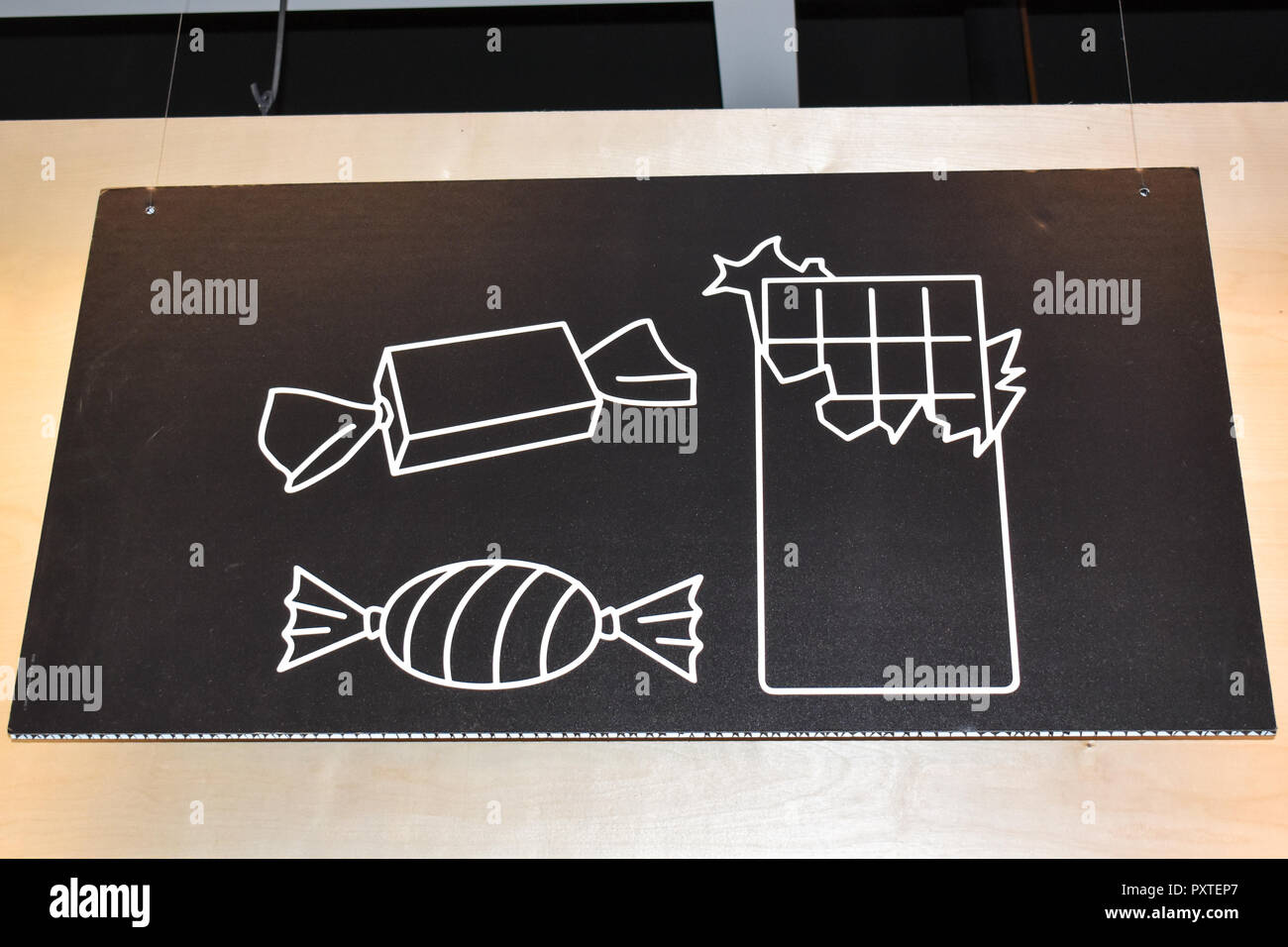 Drawing of food candy Stock Photo - Alamy