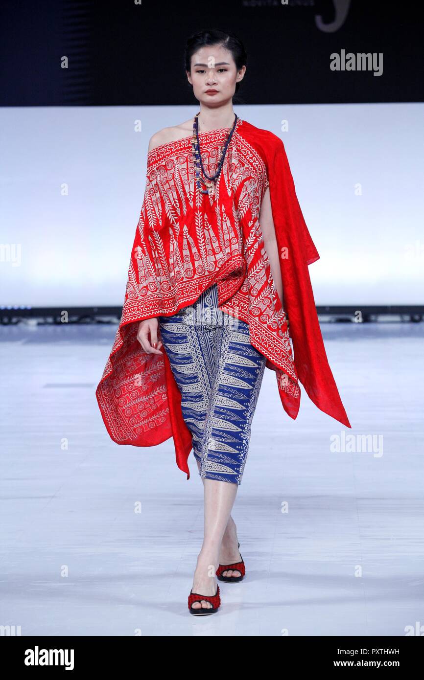 Batik chic hi-res stock photography and images - Alamy