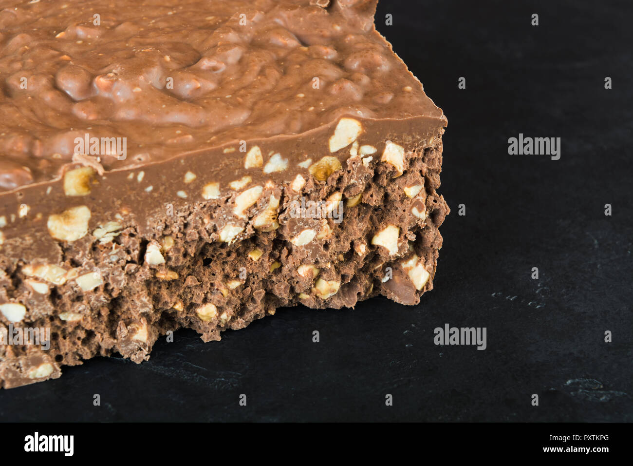 Big bar hi-res stock photography and images - Alamy