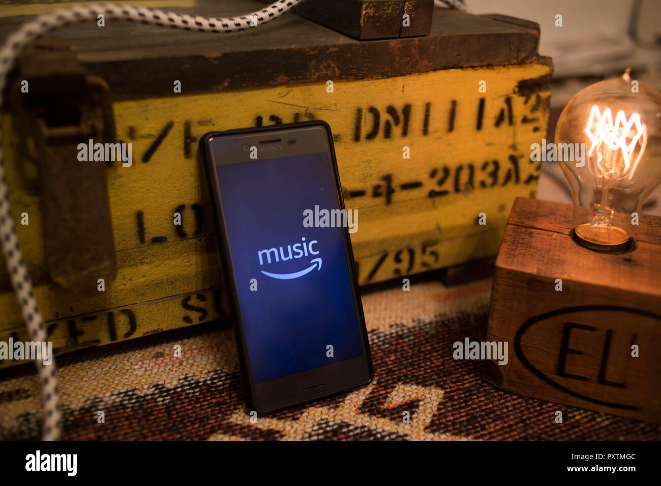 Amazon music app logo hi-res stock photography and images - Alamy