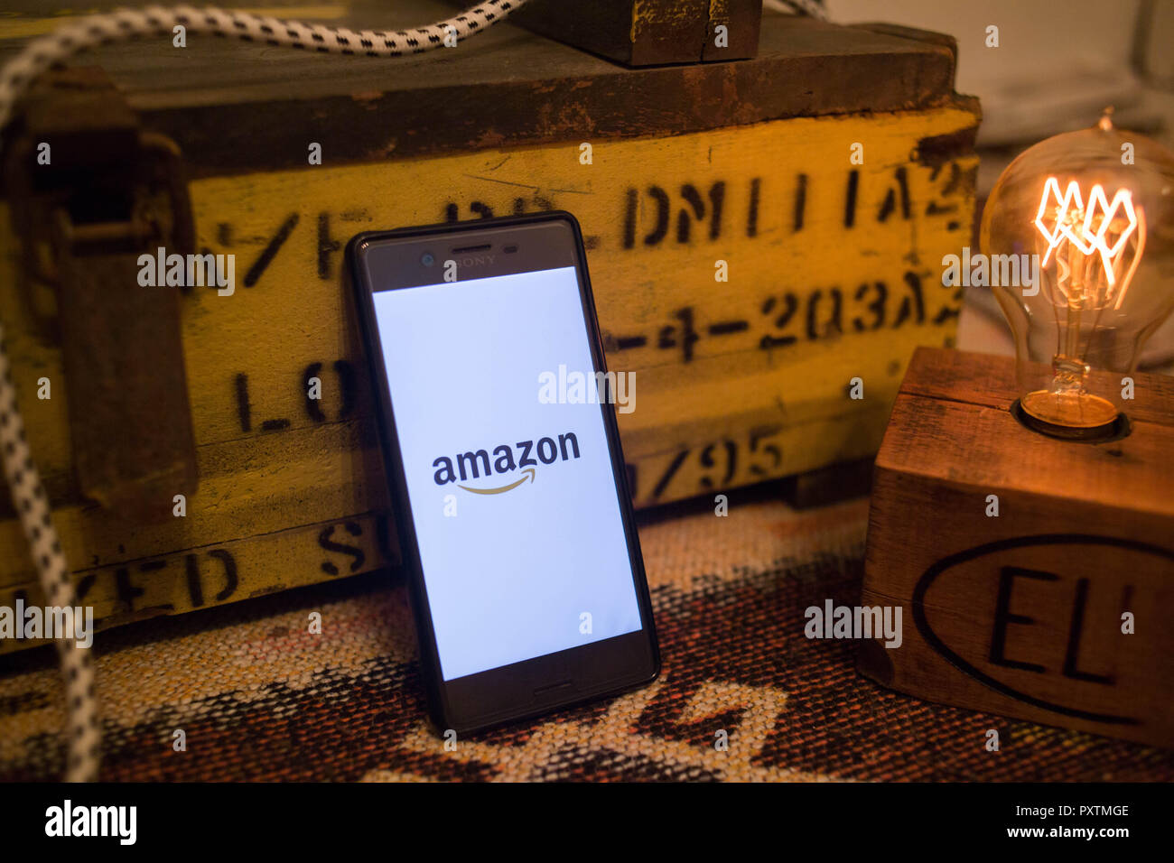 The Amazon application seen displayed on a Sony smartphone Stock Photo ...