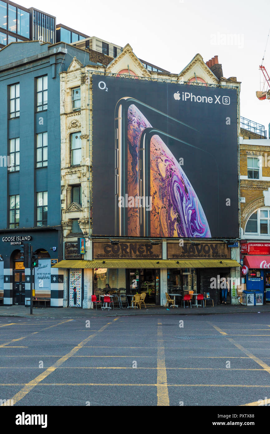 Roadside billboard uk hi-res stock photography and images - Alamy