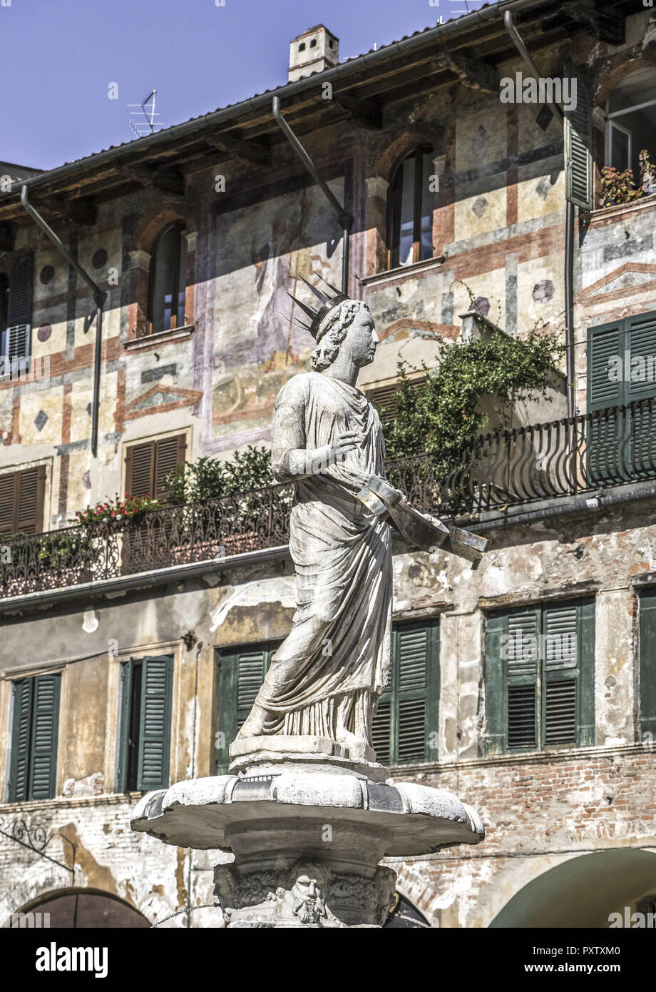 Verona casa mazzanti hi-res stock photography and images - Alamy