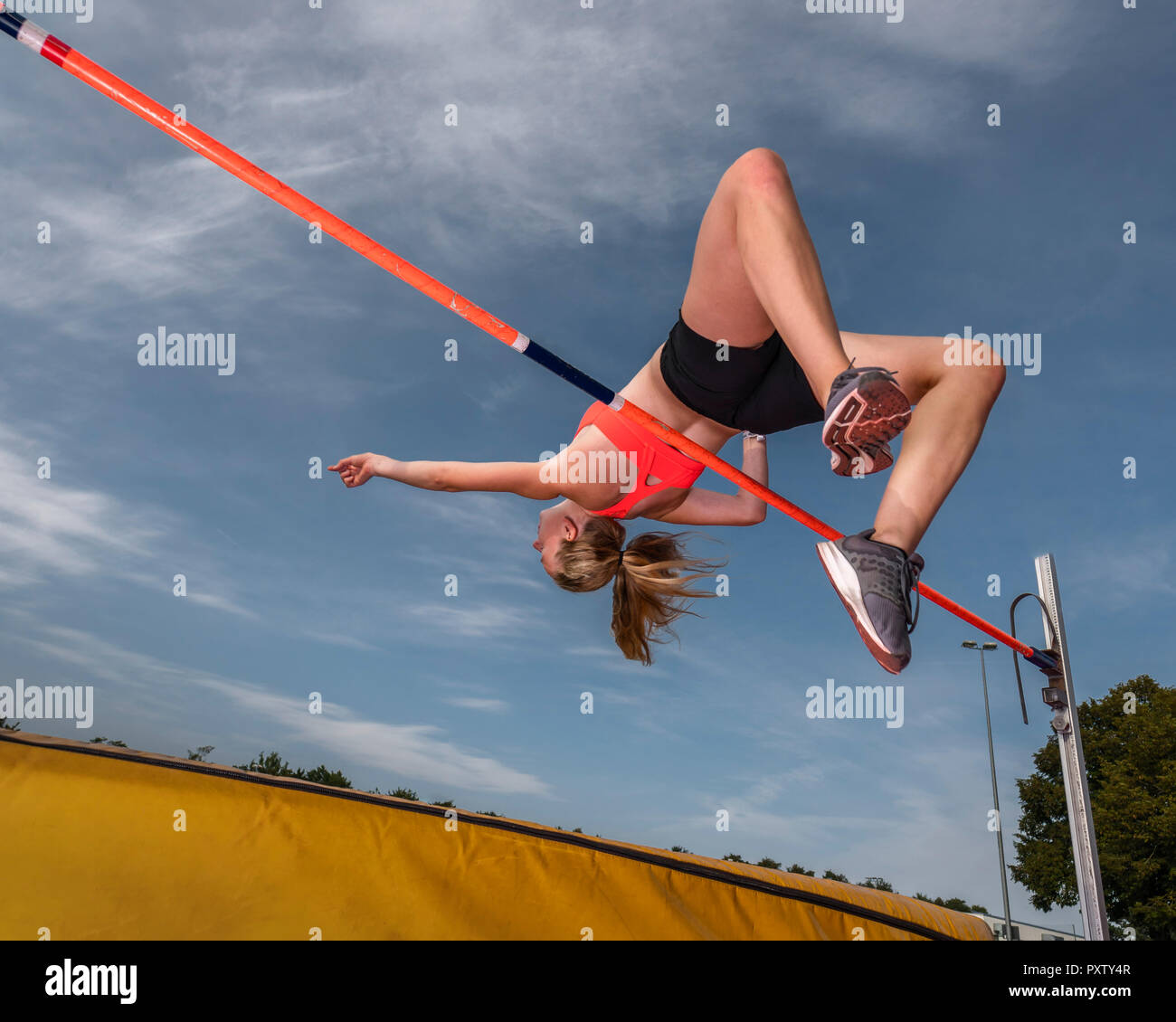 Jumper hi-res stock photography and images - Alamy