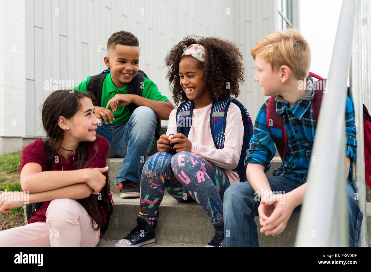 Teen boy talk classroom hi-res stock photography and images - Alamy