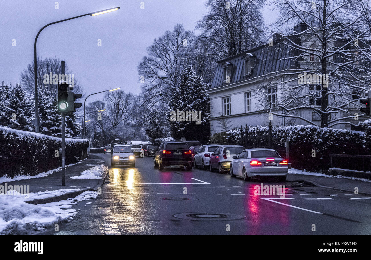 Road traffic in winter at night Stock Photo - Alamy