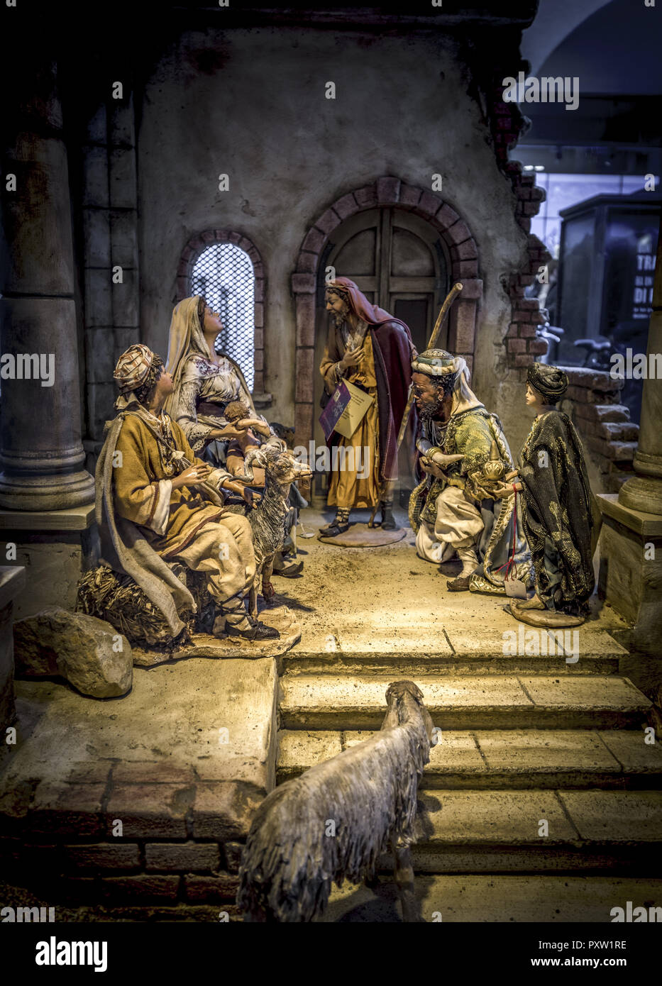 Christmas crib the shepherd hi-res stock photography and images - Alamy