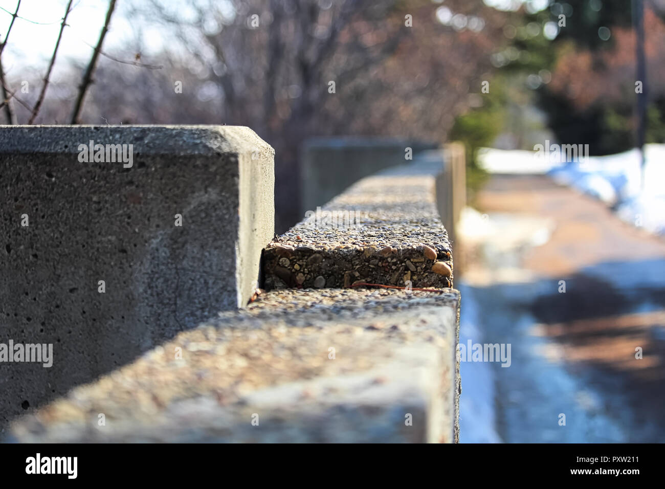 Concrete edge hi-res stock photography and images - Alamy
