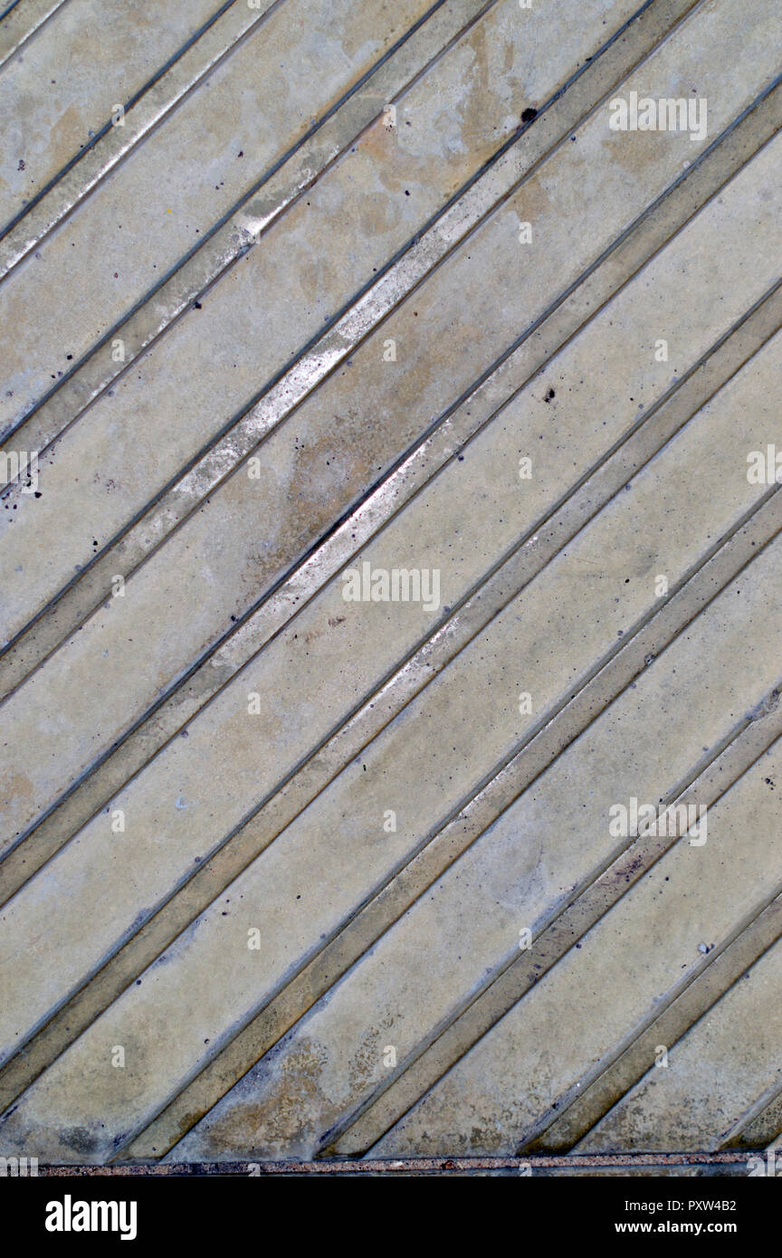 Tactile strip hi-res stock photography and images - Alamy