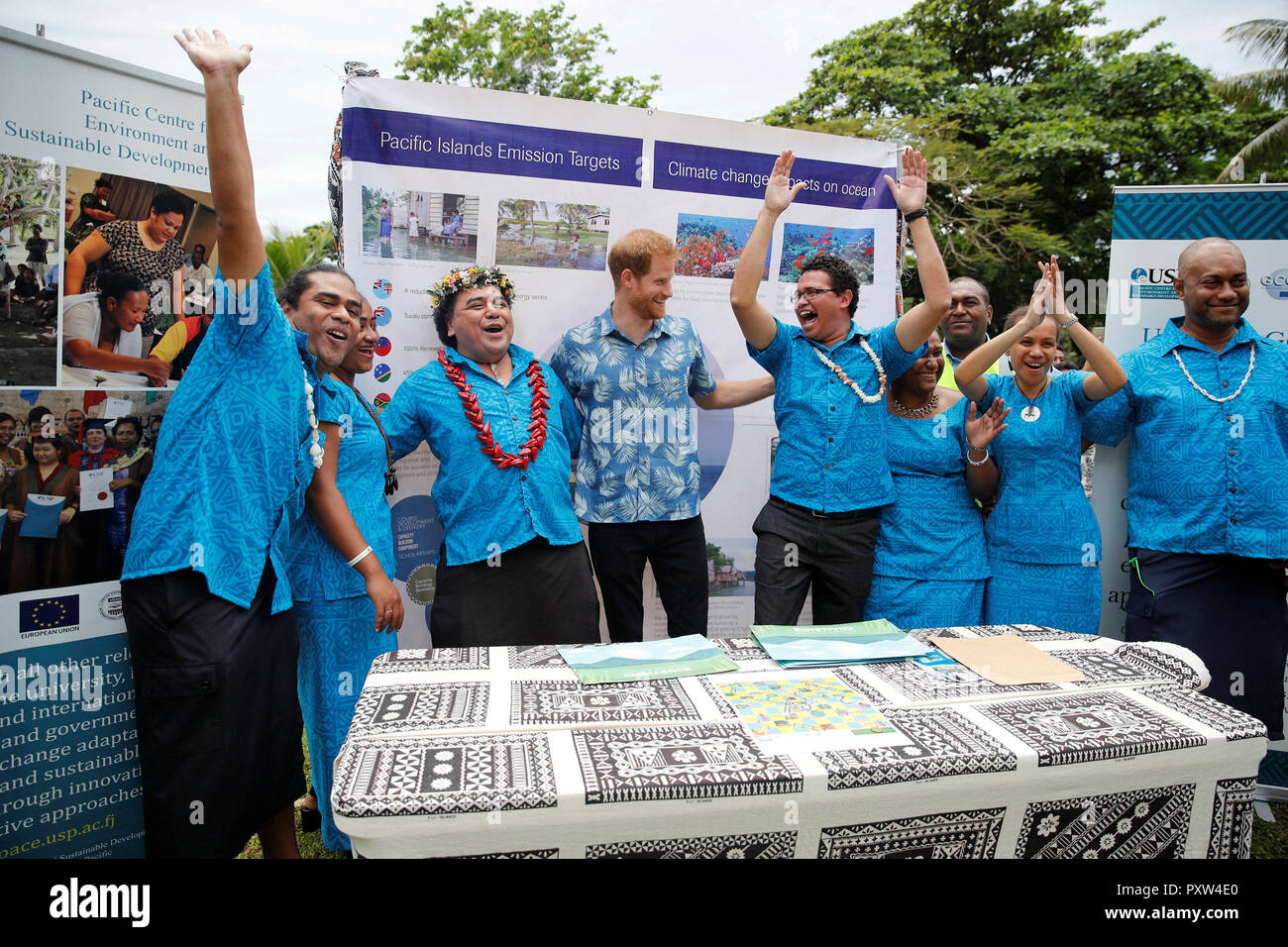 University of south pacific fiji hi-res stock photography and images ...