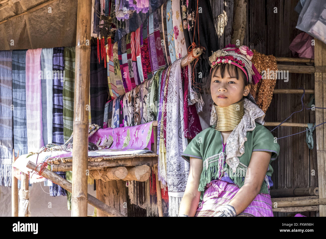 Young Long Neck Woman Stock Photo - Alamy