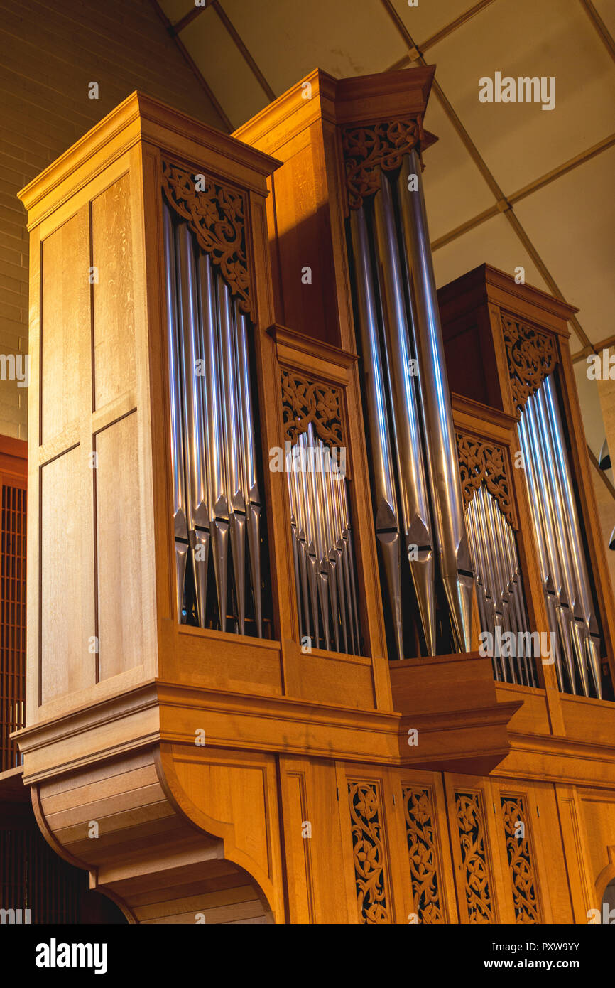 Drum organs hi-res stock photography and images - Alamy