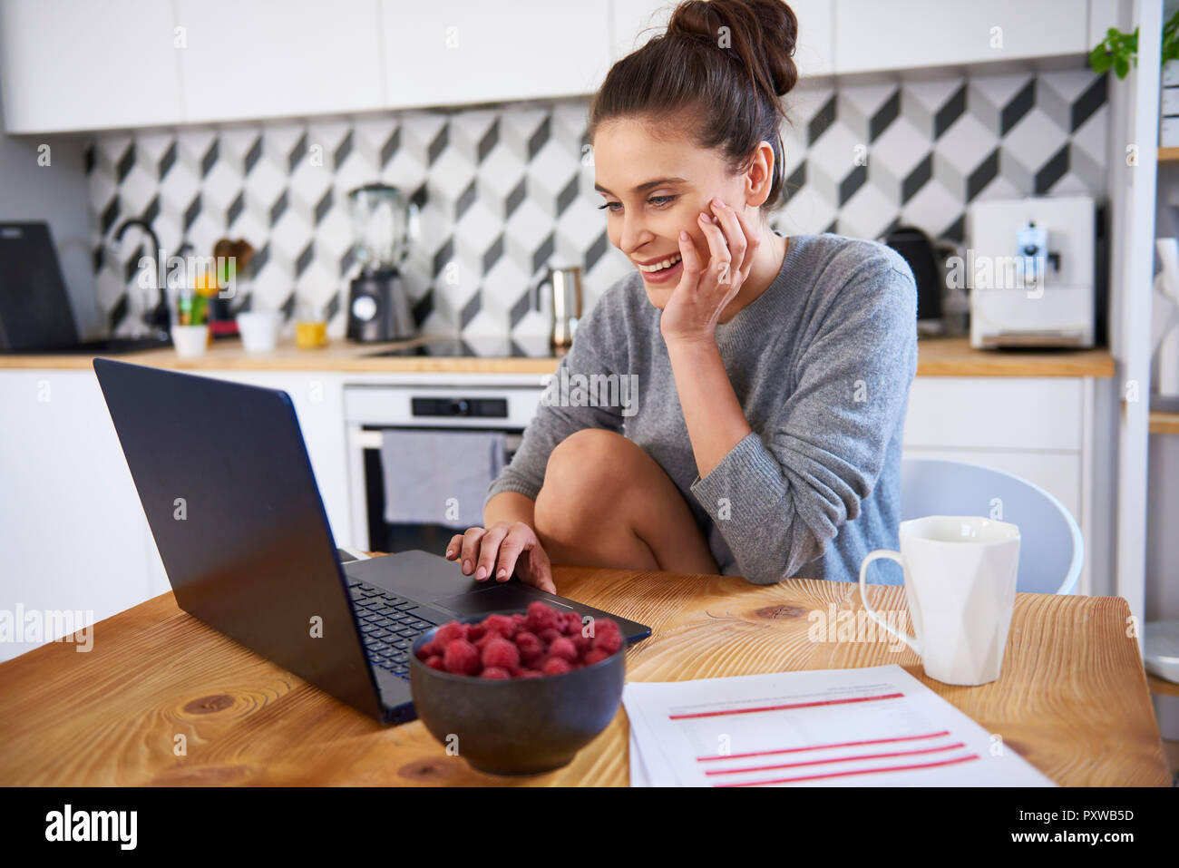 Woman working laptop from hi-res stock photography and images - Alamy
