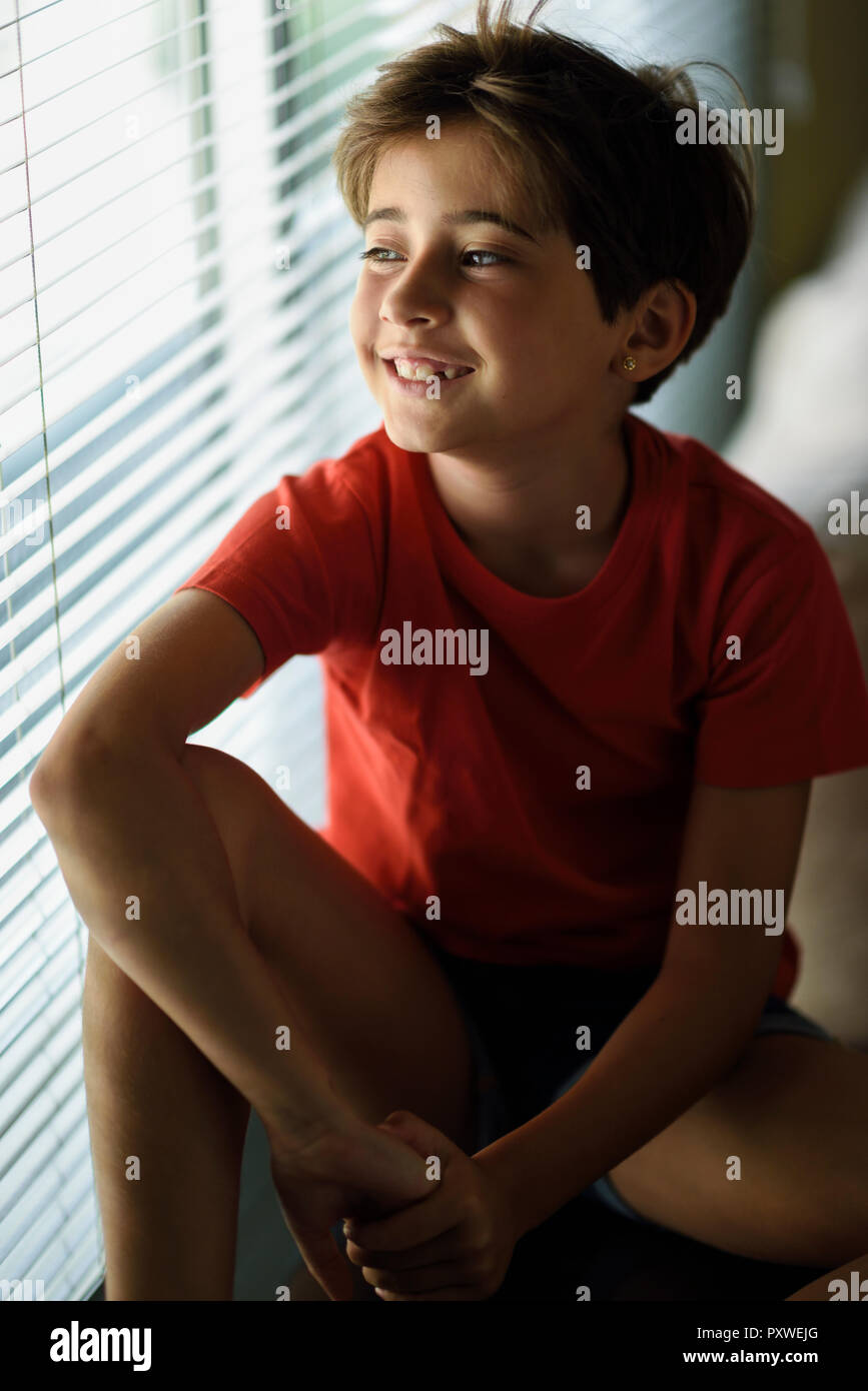 Look out window sun smile hi-res stock photography and images - Alamy