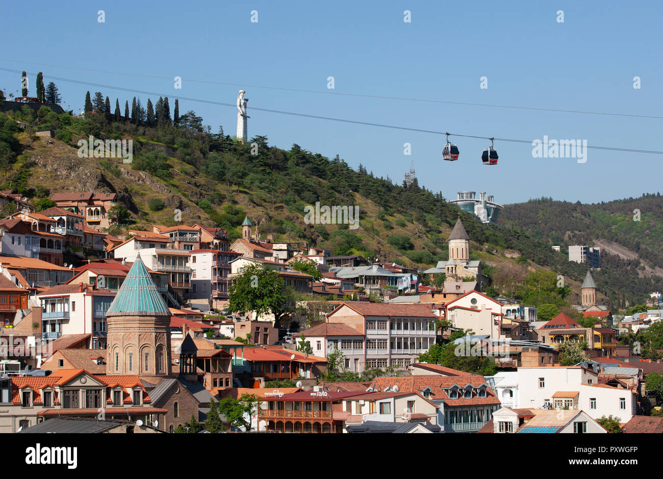 Georgia, Tbilisi, Cable car with Kartlis Deda monument Stock Photo - Alamy