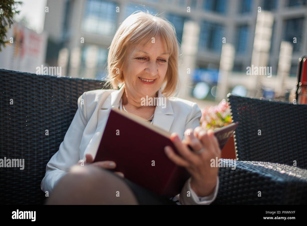 Strategy making hi-res stock photography and images - Alamy