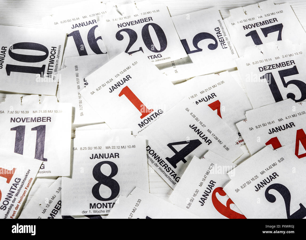 Kalenderblaetter hi-res stock photography and images - Alamy