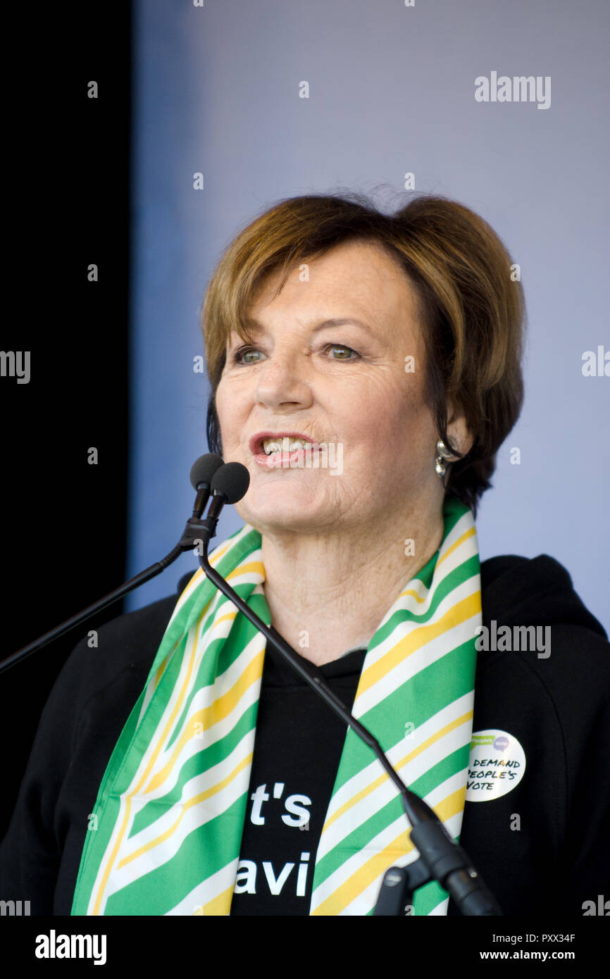 Delia smith hi-res stock photography and images - Alamy