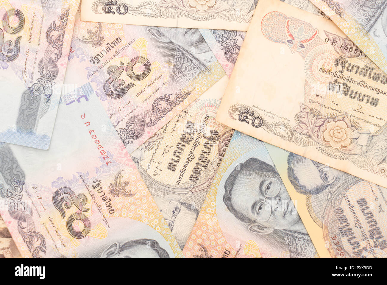 close up view of cash money bath bills Stock Photo - Alamy