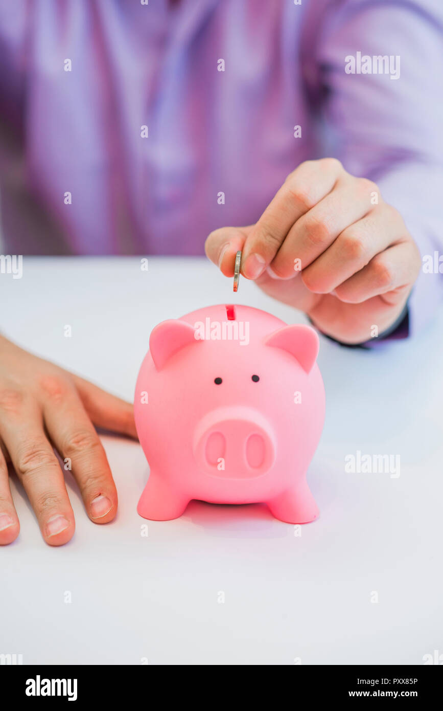 Saving money concept smart hi-res stock photography and images - Alamy