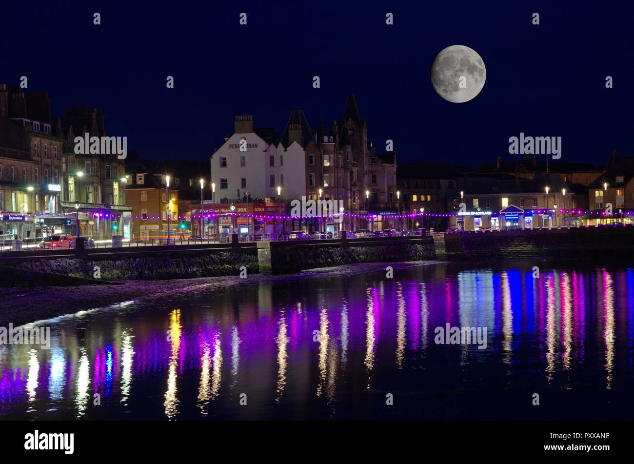 Oban Scotland UK night view Stock Photo - Alamy