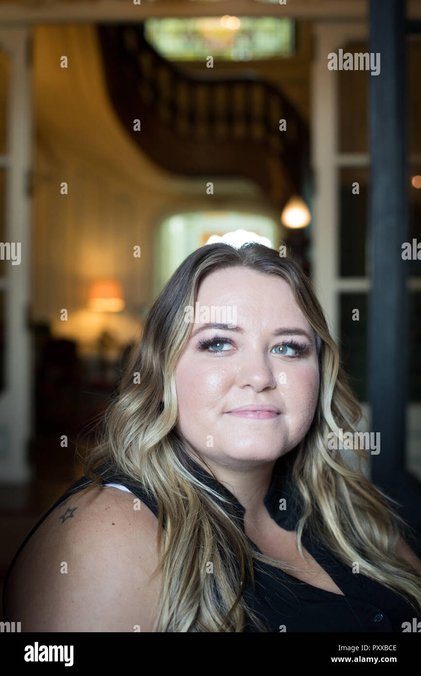 Anna todd hi-res stock photography and images - Alamy