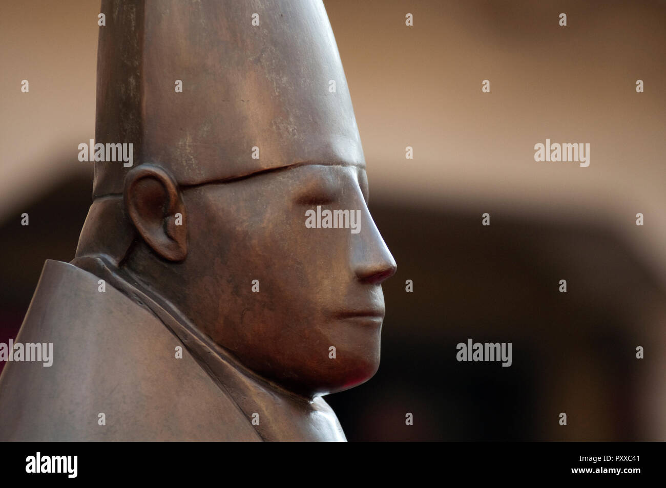 Manzu cardinal hi-res stock photography and images - Alamy