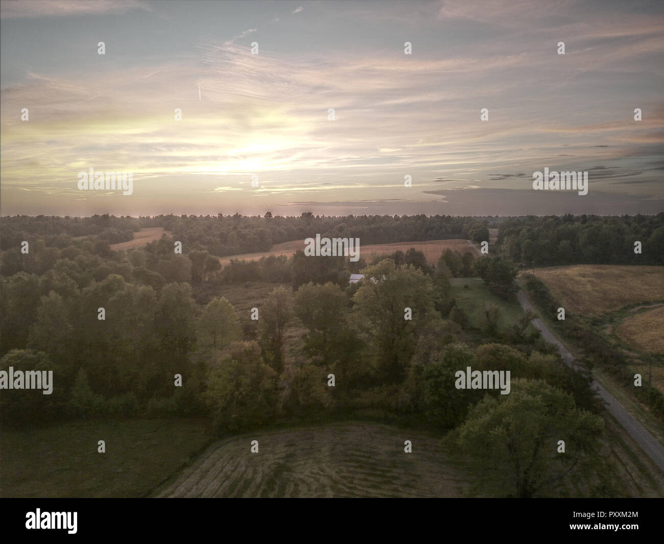 Landscape midwest farmland aerial hi-res stock photography and images ...