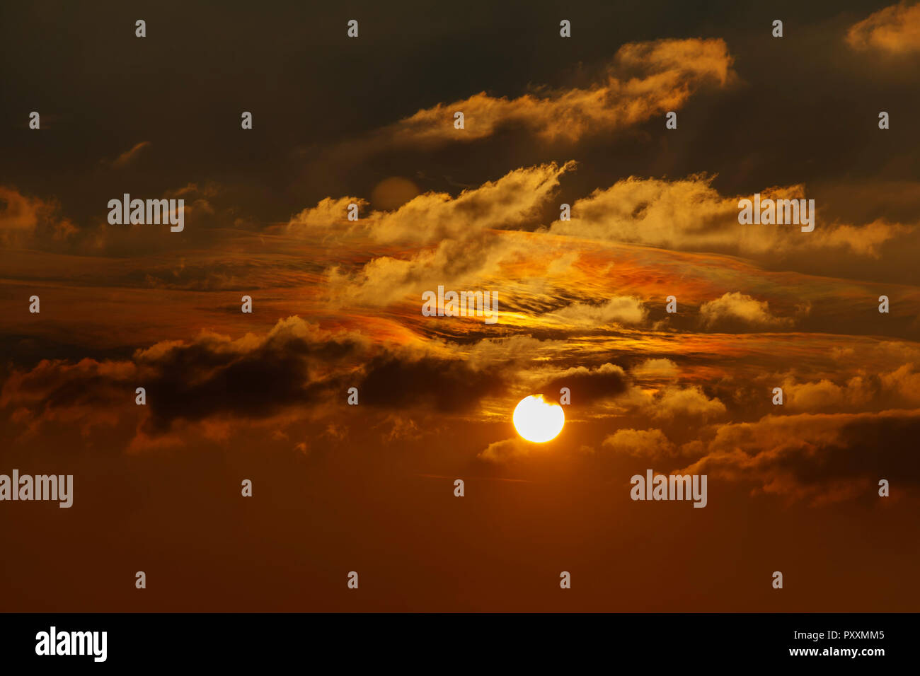 Sundog formation hi-res stock photography and images - Alamy