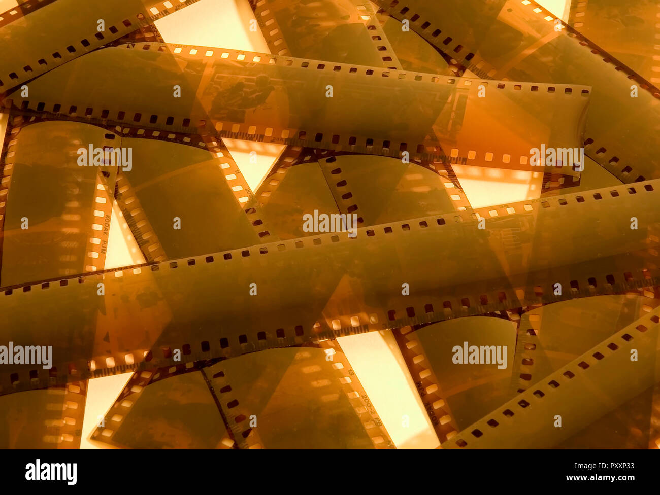 Best 35mm color film hi-res stock photography and images - Alamy