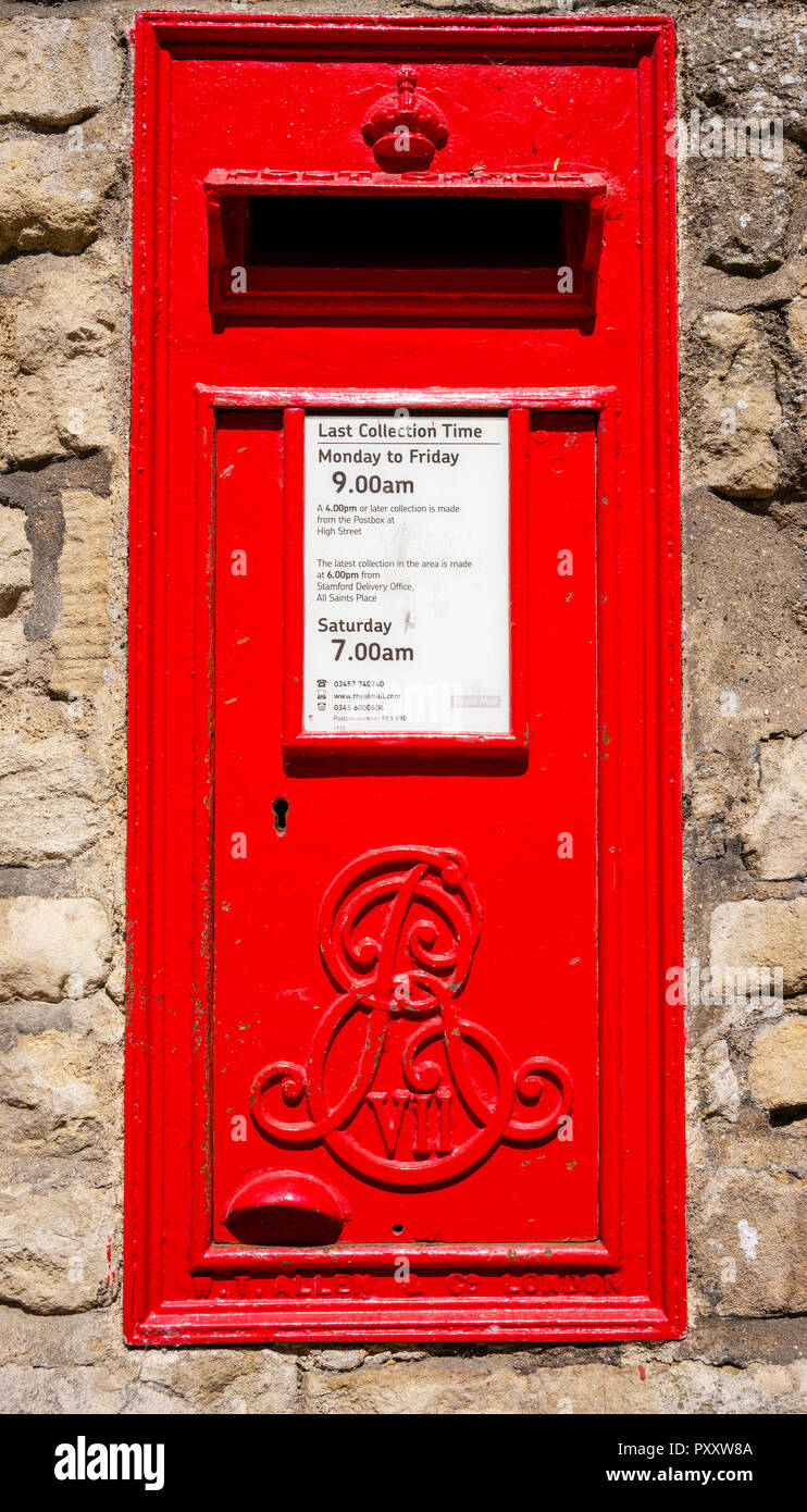An elaborate Monarchical insignia on an Edwardian post box in Stamford ...