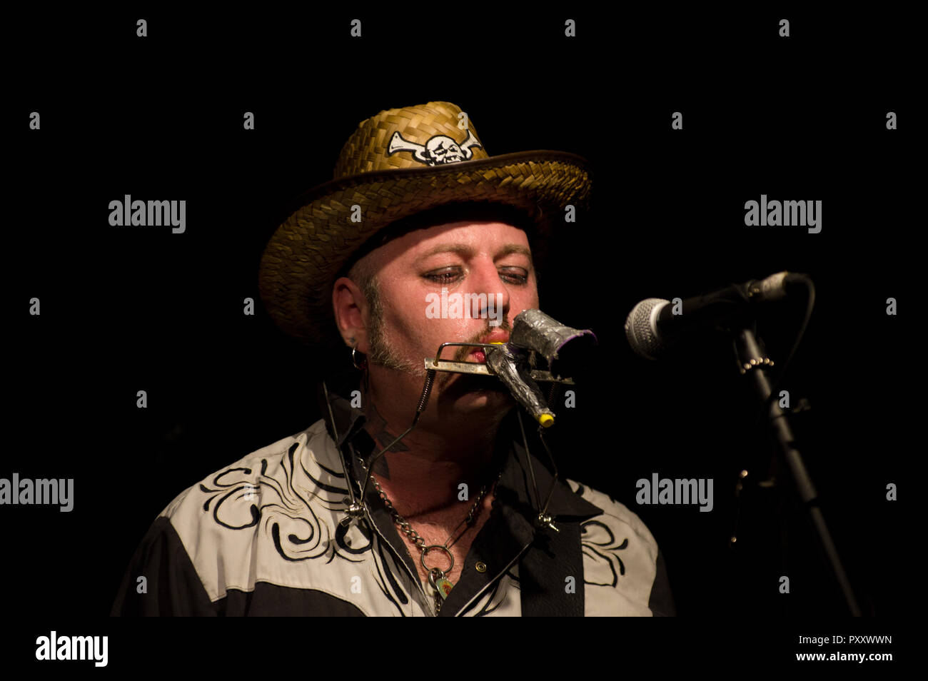 Paul Ronney Angel performing solo on guitar, vocals and kazoo at the ...