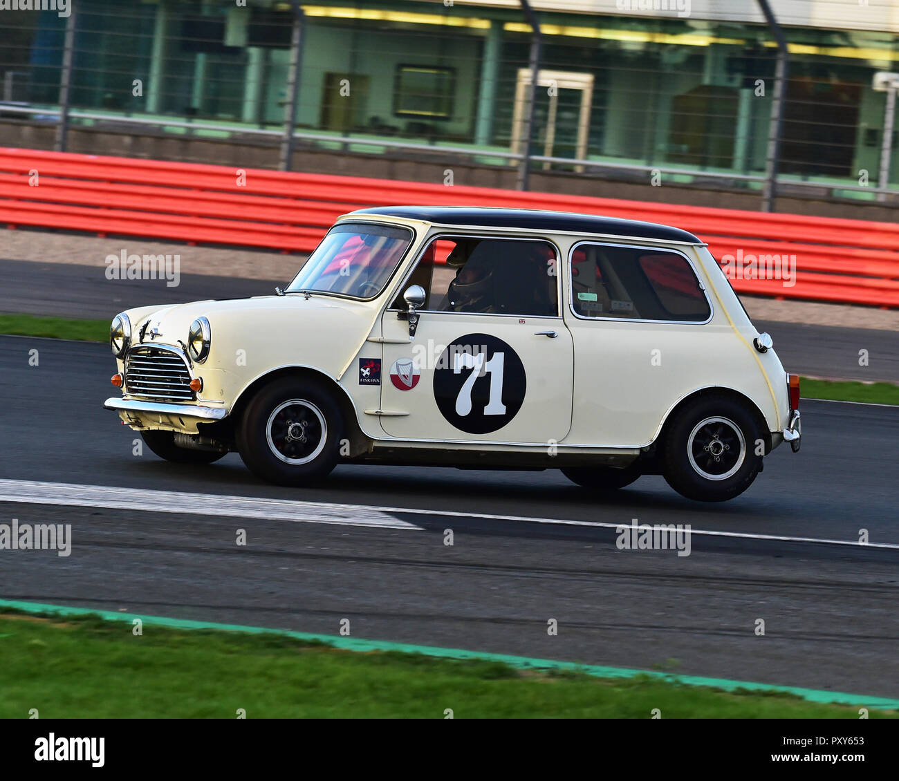 Larry Warr, Morris Mini Cooper S, HSCC, HRSR, Historic Touring Cars ...