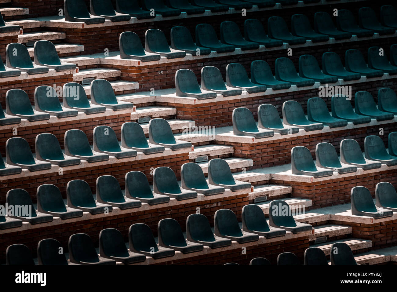 Classroom Amphitheatre High Resolution Stock Photography and Images - Alamy