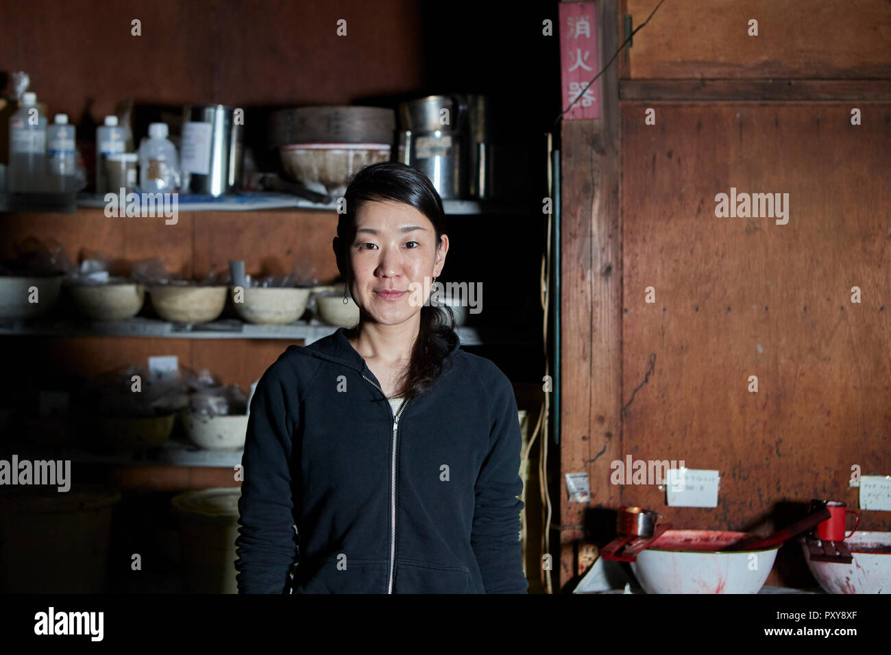 Japanese artisan working in the studio Stock Photo - Alamy