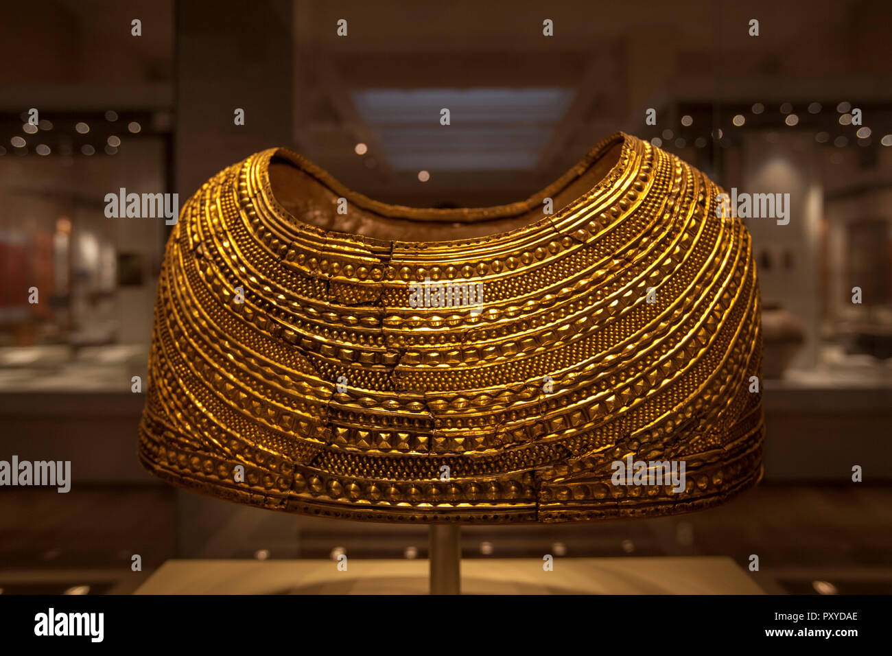 Gold cape mold hi-res stock photography and images - Alamy