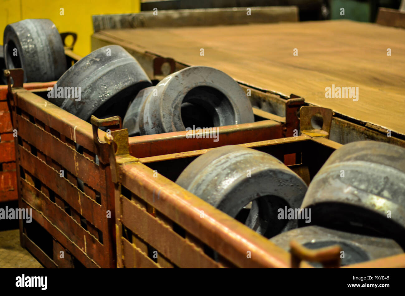 Huge heavy round metal stamped products, iron spare parts for large ...