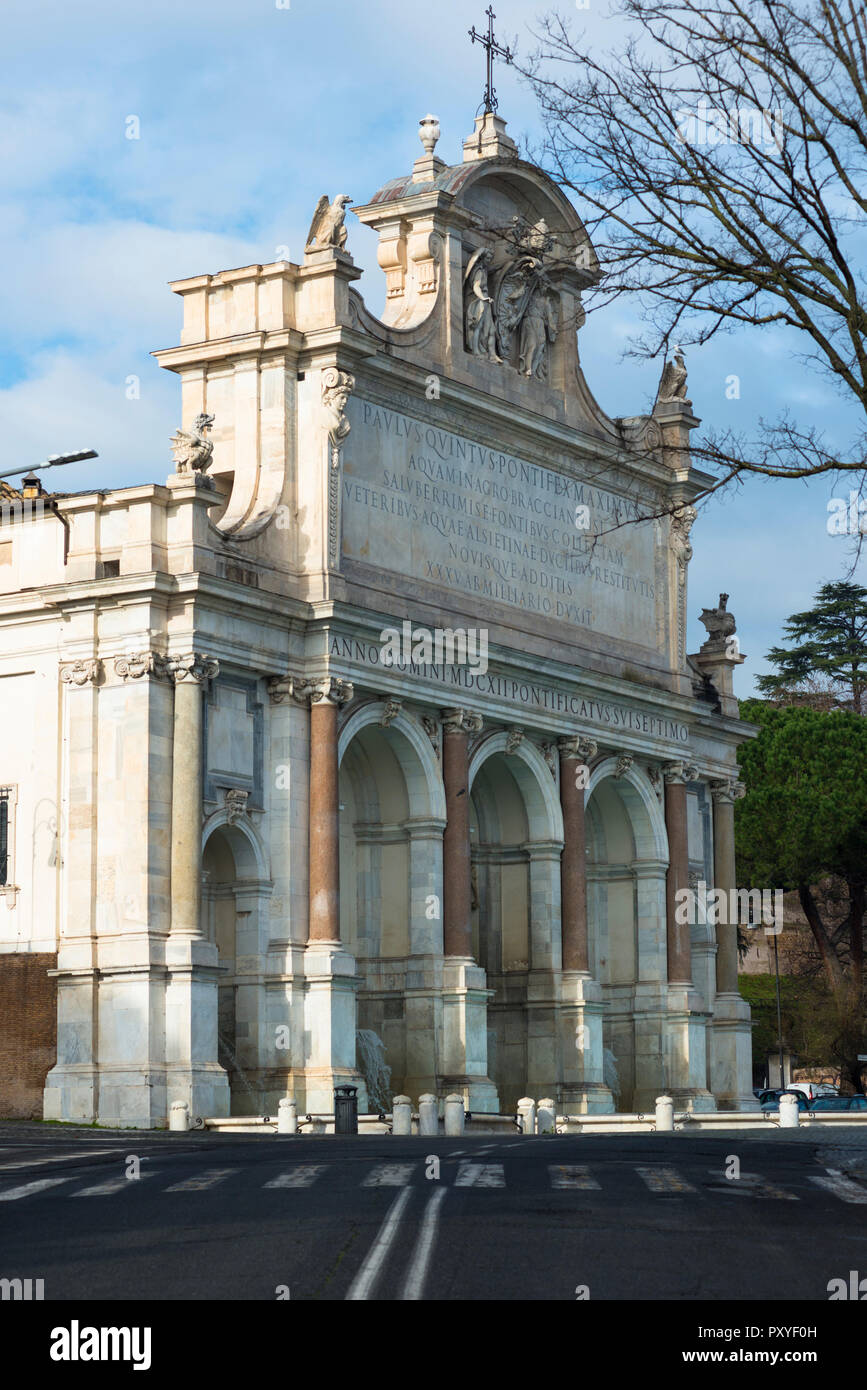 Fontana dell'Acqua Paola. Ornate marble fountain commissioned by Pope ...