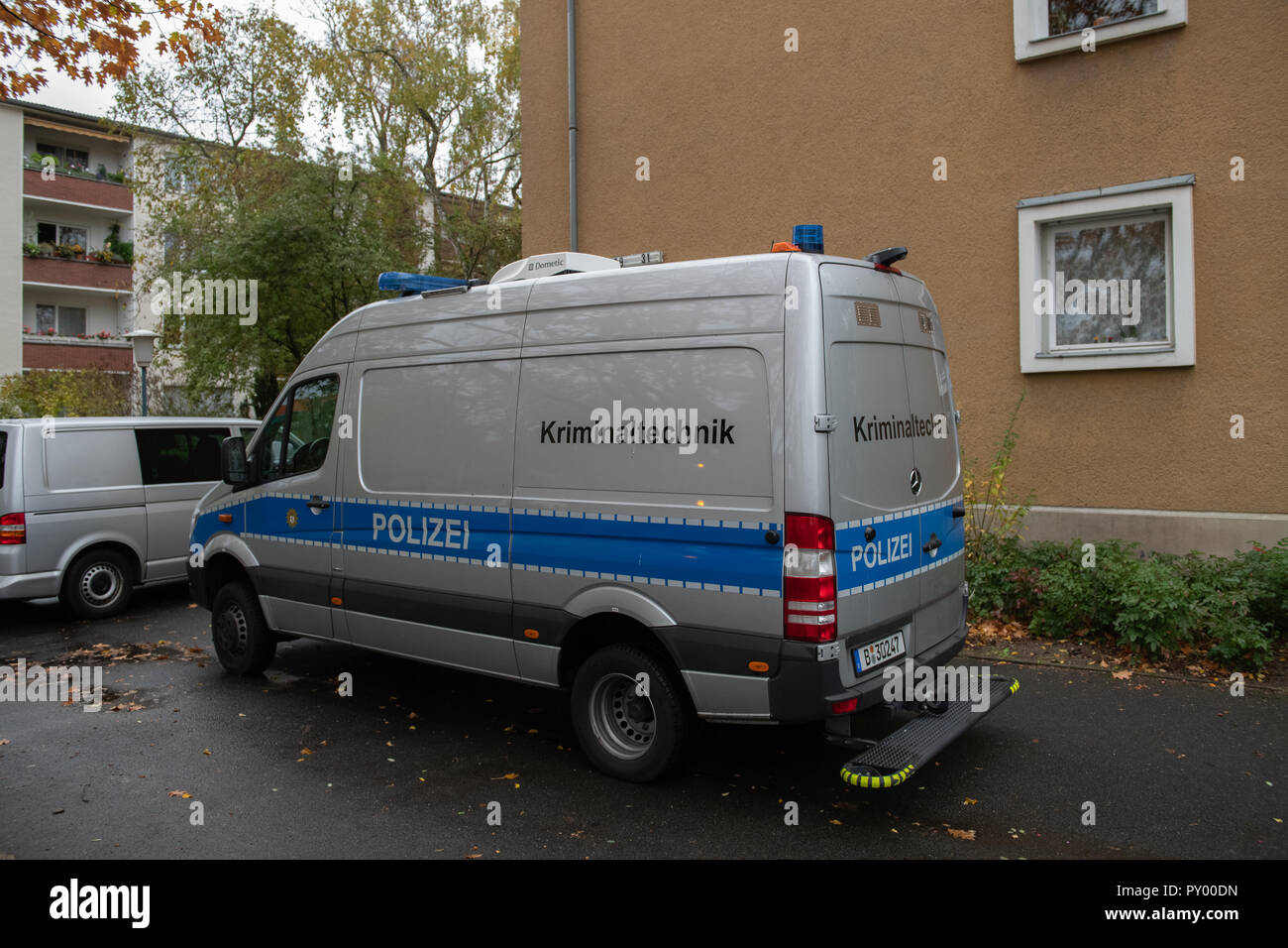 Police forensics car hi-res stock photography and images - Alamy