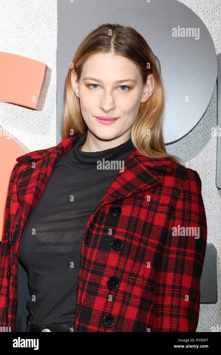 Destry allyn spielberg hi-res stock photography and images - Alamy