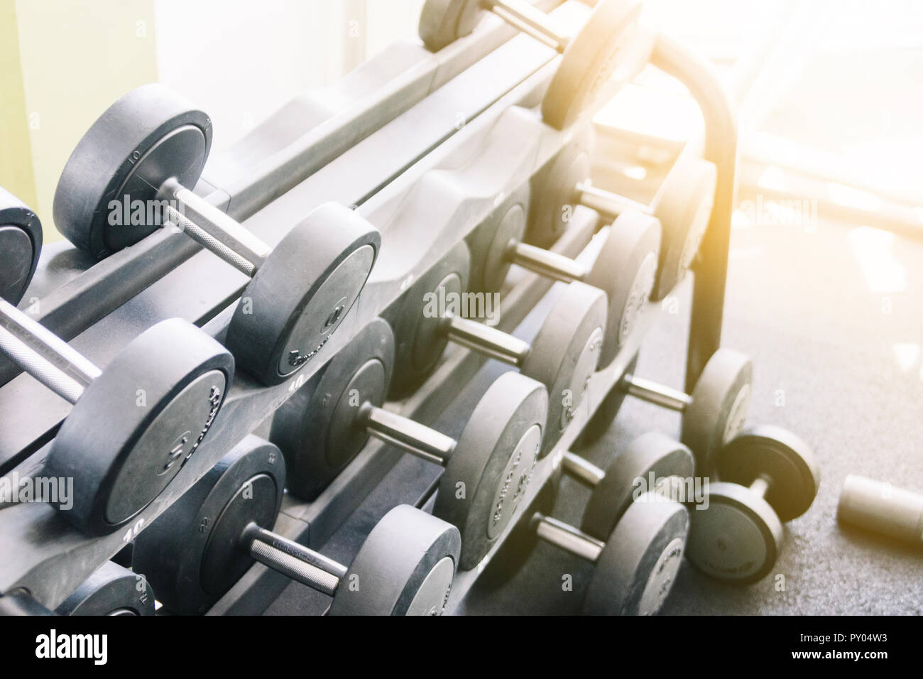 Dumbbells rack hi-res stock photography and images - Alamy