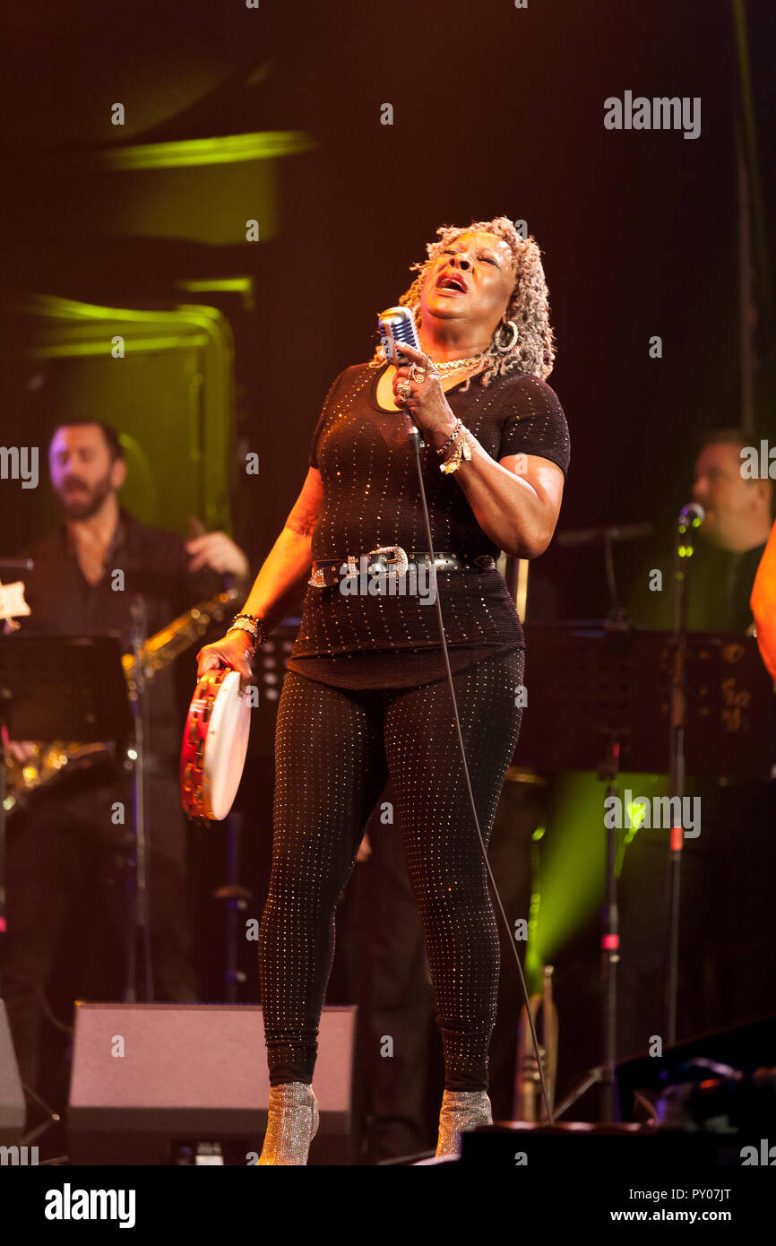 Delphine reeves hi-res stock photography and images - Alamy