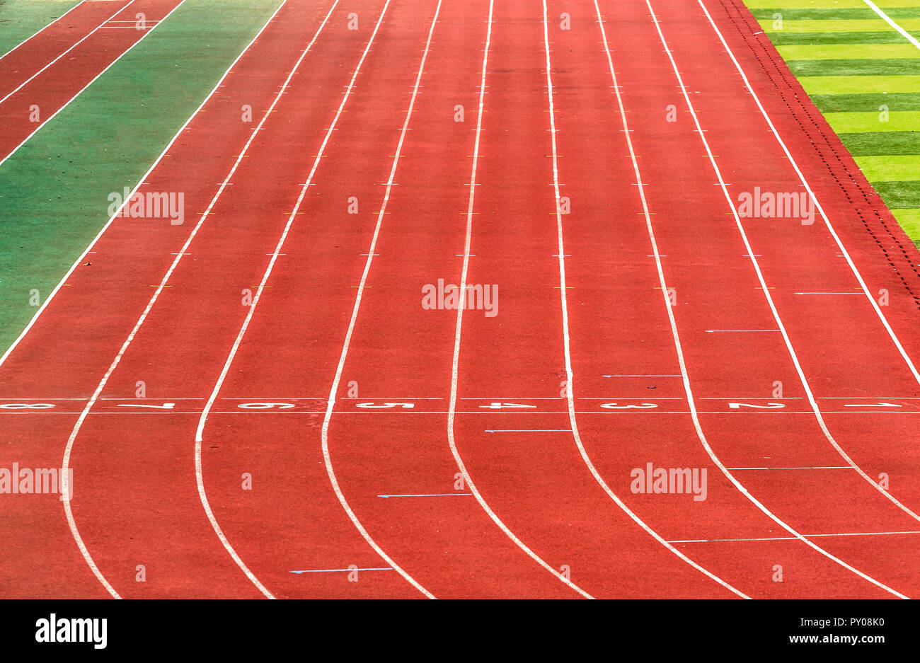 Rubber runway hi-res stock photography and images - Alamy
