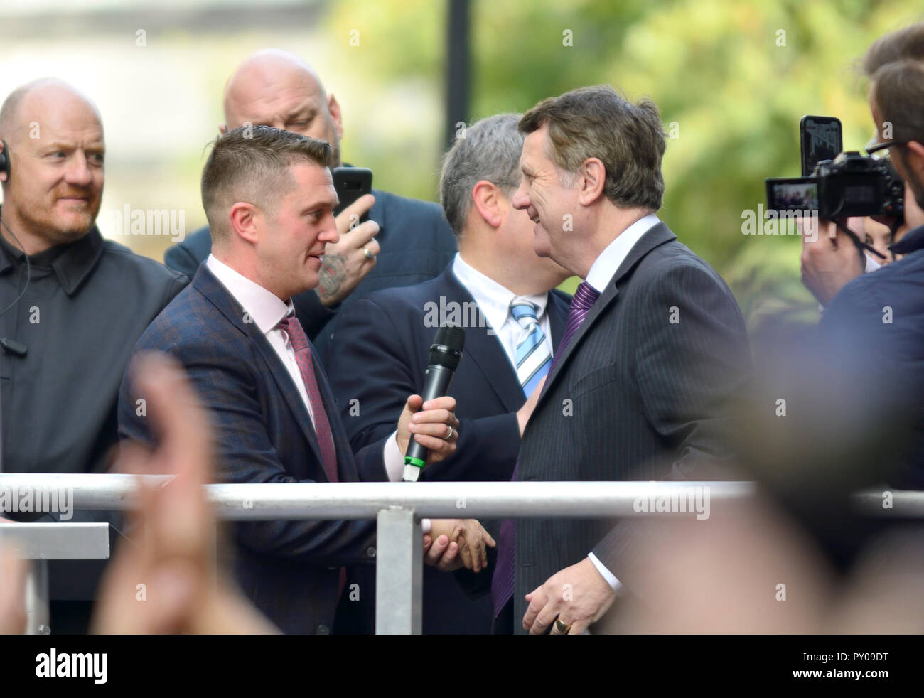 Tommy Robinson (far right activist - real name Stephen Yaxley-Lennon ...