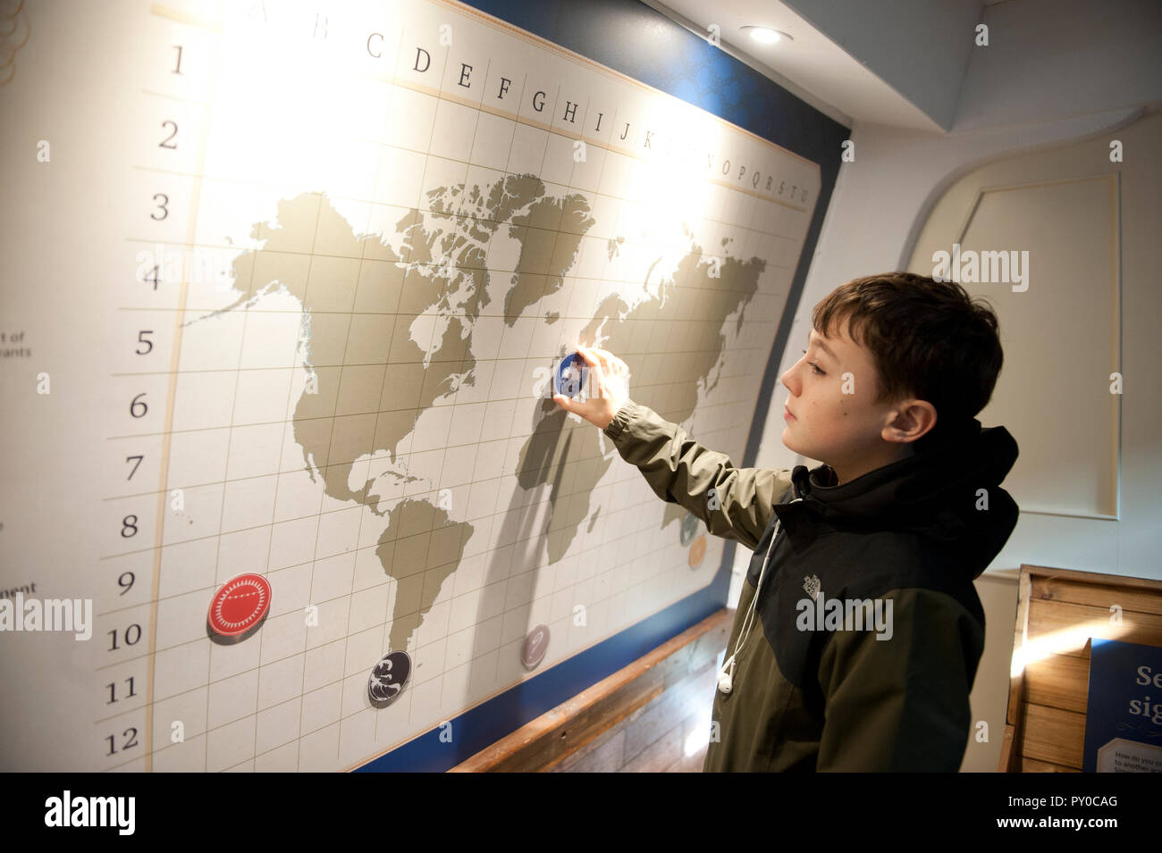 The Endeavour Experience, Whitby. Captain Cook ship Stock Photo - Alamy